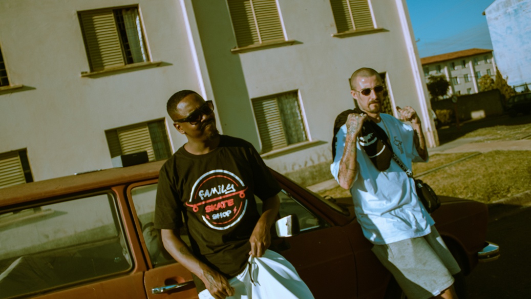 Azvisoes se une a Aksel no single “Pisa Fofin” - Polifonia Periférica