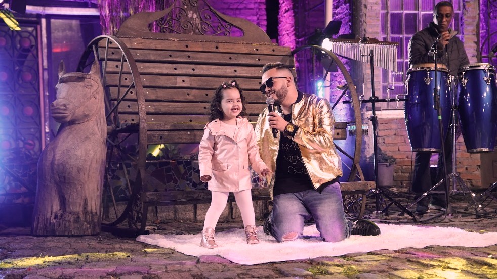 MC G15 chega com projeto inédito e em formato acústico - Polifonia ...