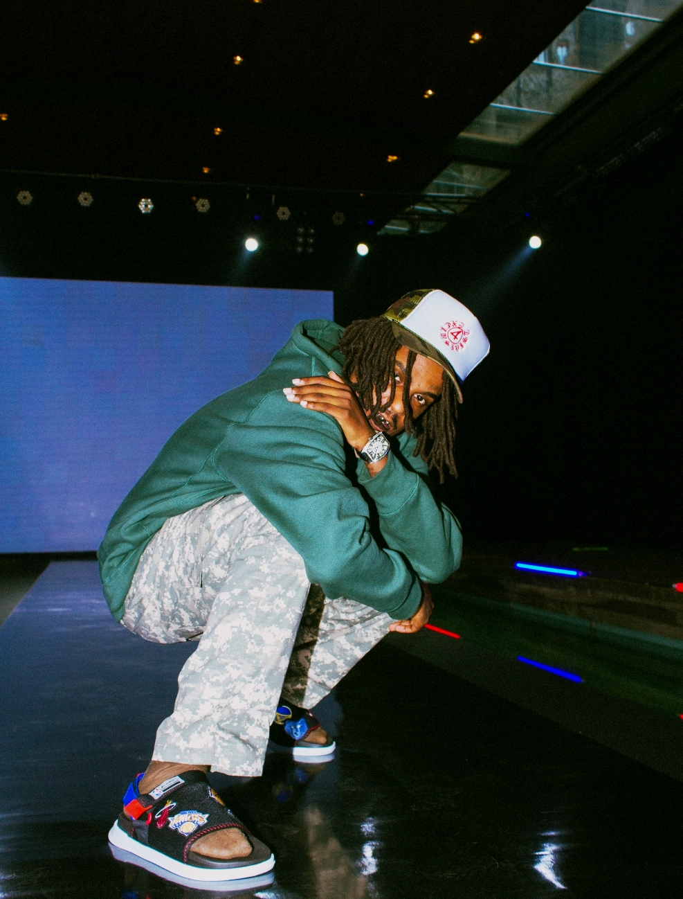 Derek apresenta live com canções do álbum "El Derek" para fechar ciclo ...